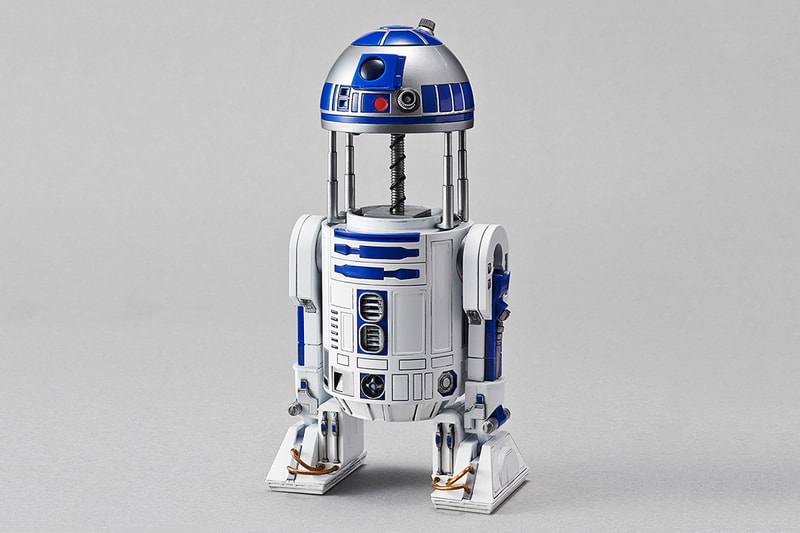 BANDAI 推出《Star Wars》R2-D2 ROCKET BOOSTER Ver. 组装模型 | Hypebeast