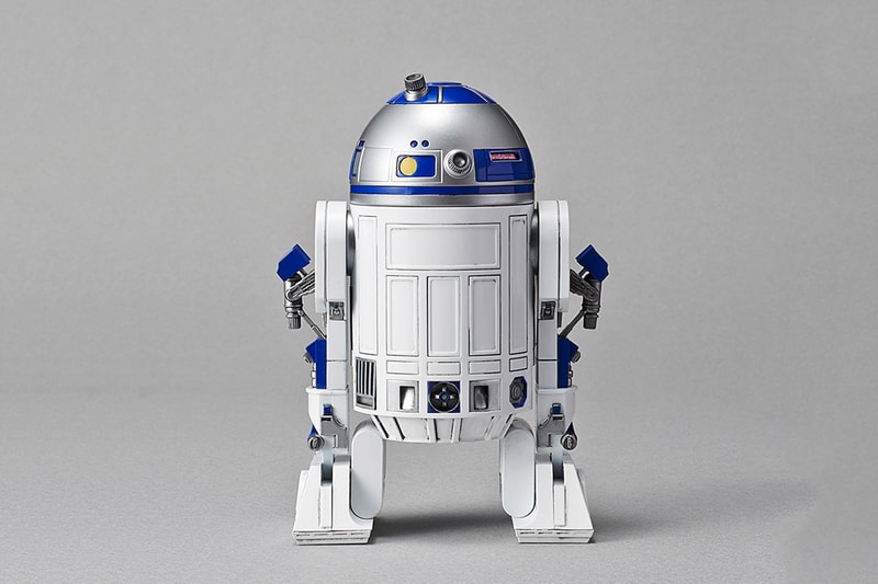 BANDAI 推出《Star Wars》R2-D2 ROCKET BOOSTER Ver. 组装模型 | Hypebeast