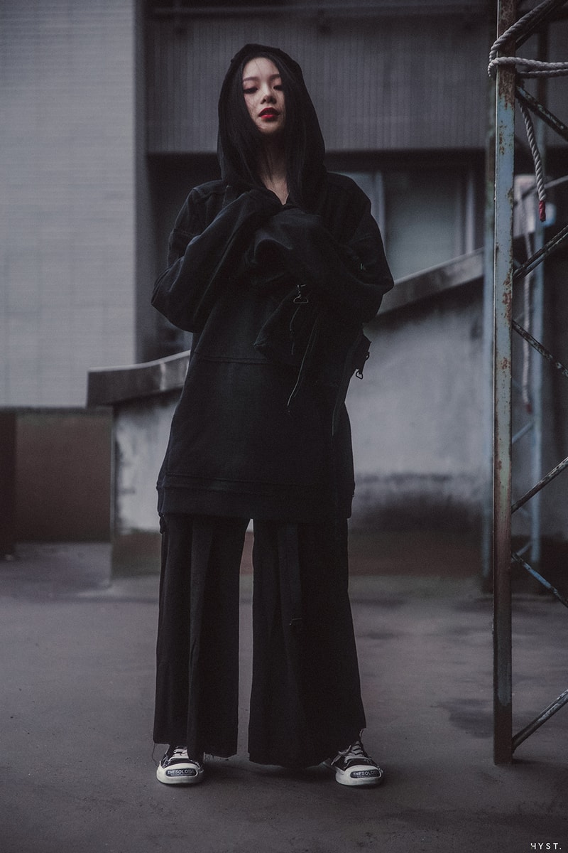 HYST 打造全新「FEMME FATALE」造型特辑 | Hypebeast