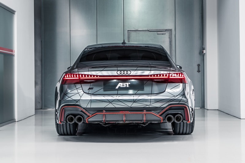 ABT Sportsline 打造 Audi RS7-R 全新碳纤维动力强化车型 | Hypebeast