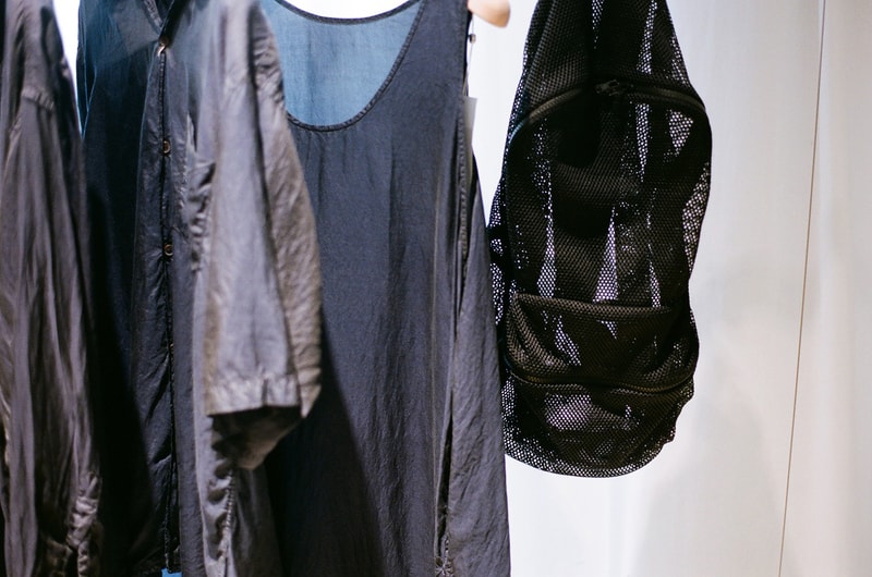 COMOLI 2021 春夏系列 Lookbook 正式登场 | Hypebeast