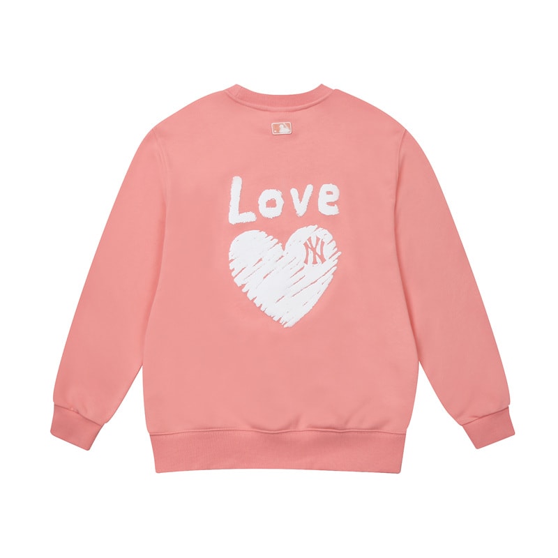 MLB 推出全新「HEART」别注系列 | Hypebeast