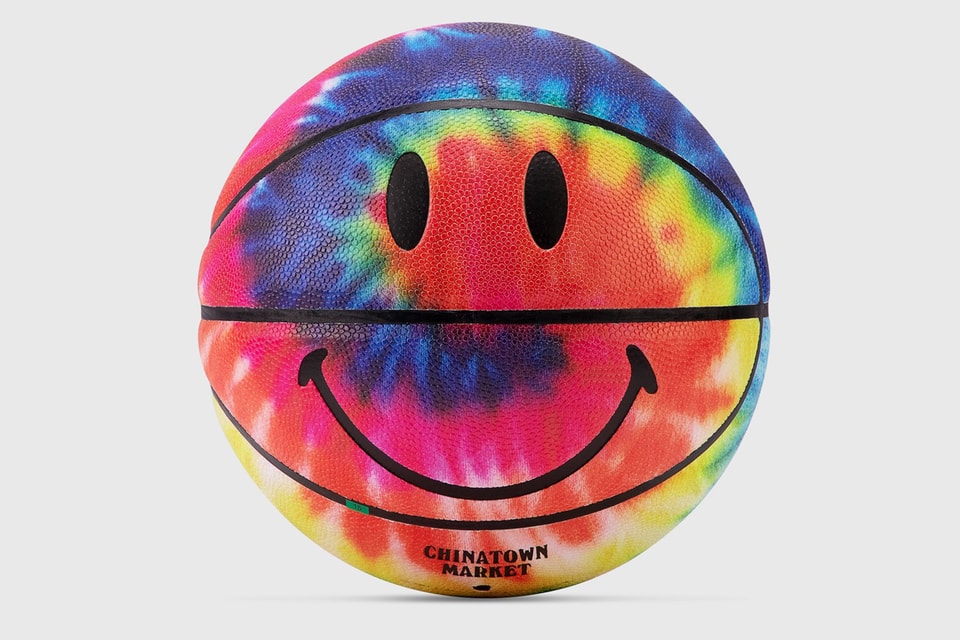 Chinatown Market「Smiley Face」系列單品正式上架 | Hypebeast