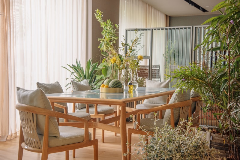 POLTRONA FRAU 首个户外系列「BOUNDLESS LIVING」登陆上海 | Hypebeast