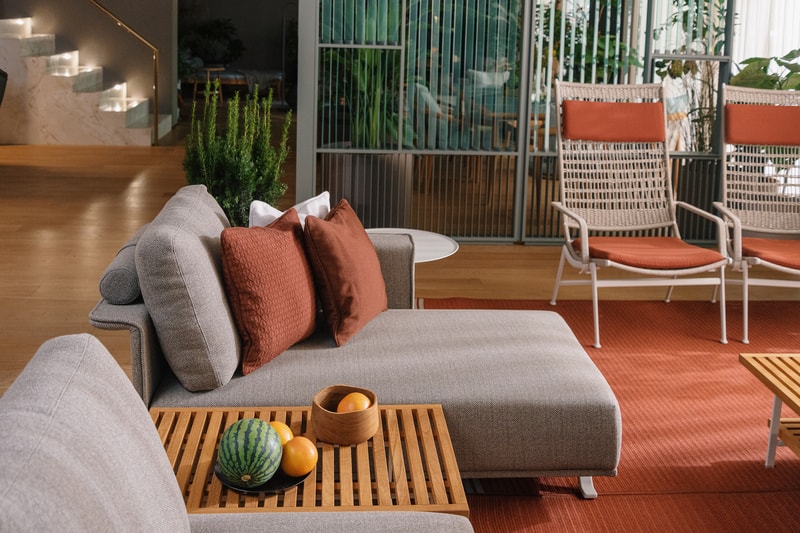 POLTRONA FRAU 首个户外系列「BOUNDLESS LIVING」登陆上海 | Hypebeast