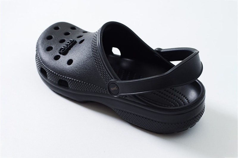 RHC Ron Herman x Crocs Classic Clog 联名鞋款正式登场 | Hypebeast