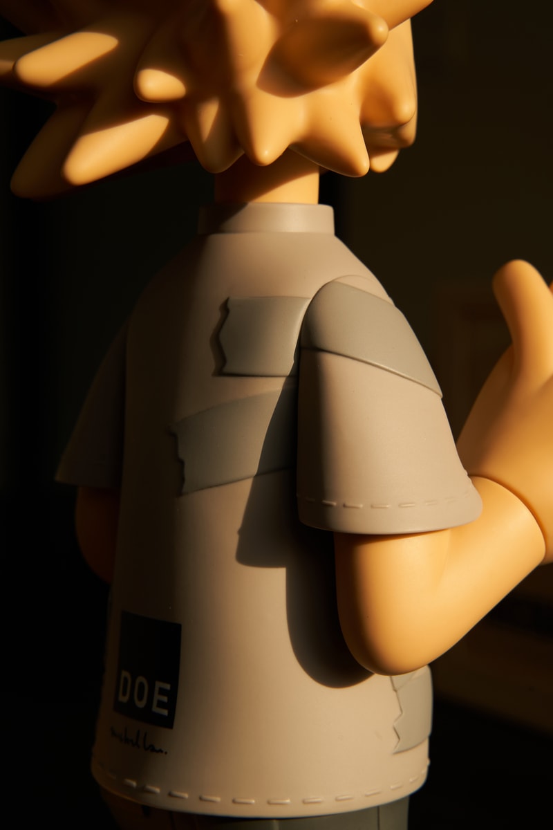 独家近赏 Michael Lau x DOE 全新联名 Salvator Michael DOE 玩偶 | Hypebeast