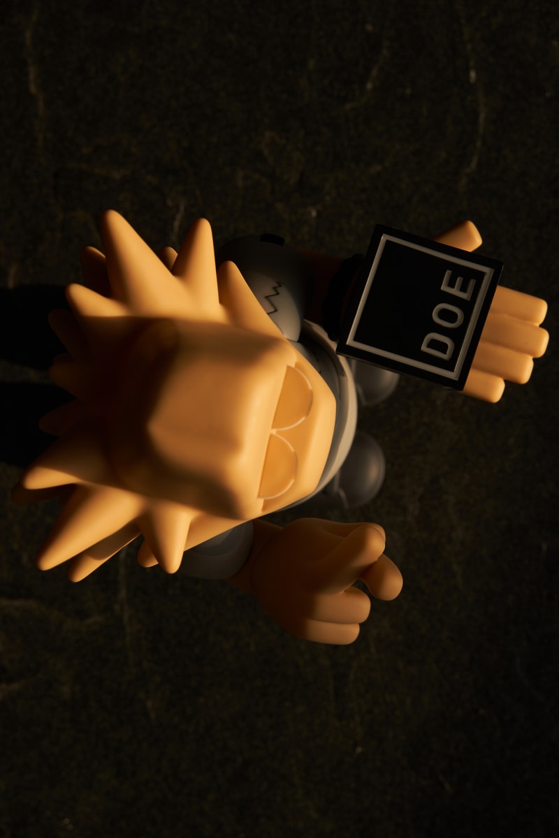 独家近赏 Michael Lau x DOE 全新联名 Salvator Michael DOE 玩偶 | Hypebeast