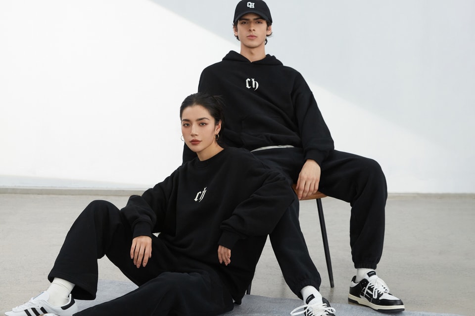 CHINISM 释出经典卫衣系列全新造型特辑 | Hypebeast