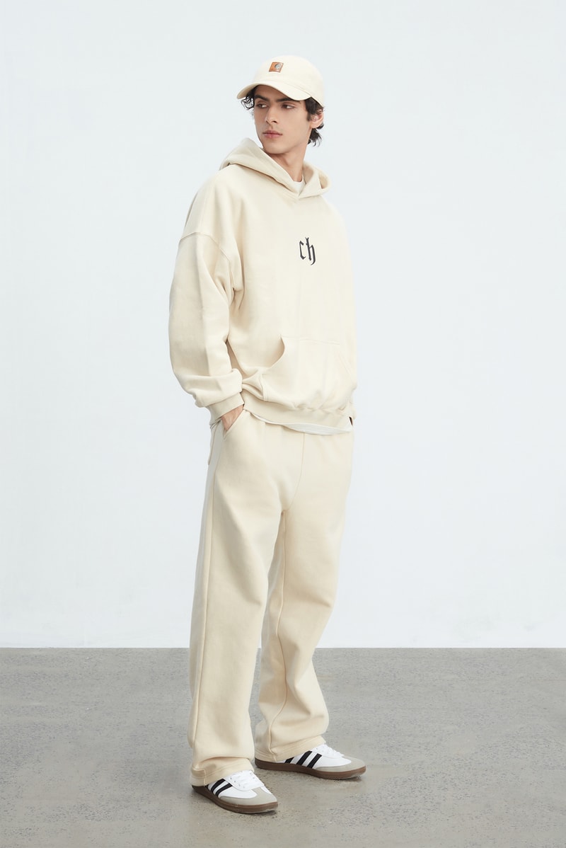 CHINISM 释出经典卫衣系列全新造型特辑 | Hypebeast