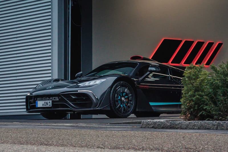 全球首辆千匹马力终极街车 Mercedes-AMG One 正式展开交付 | Hypebeast