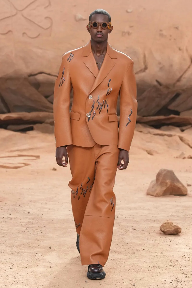 Off-White™ 2023 秋冬系列大秀正式登场 | Hypebeast