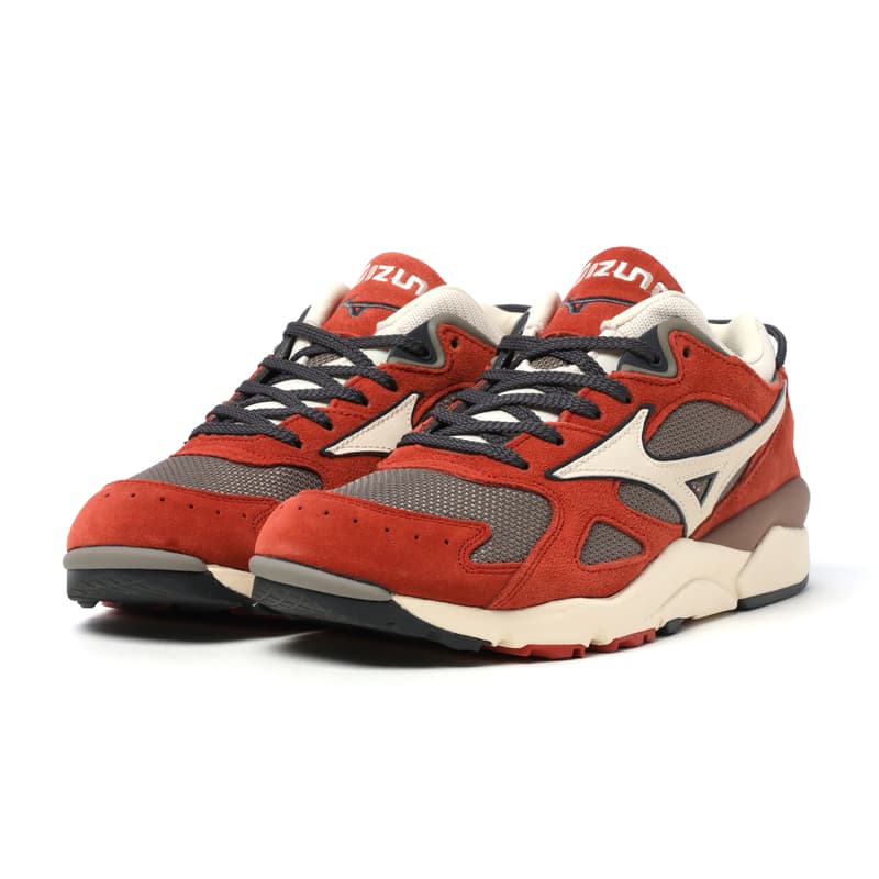 MIZUNO SPORTSTYLE 全新「OMEN NOH MASK」系列登场 | Hypebeast