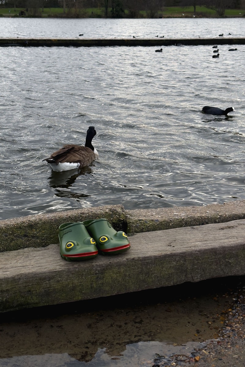 JW Anderson 全新 Wellipets 青蛙鞋联名系列正式登场 | Hypebeast