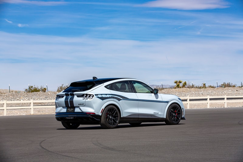 Shelby 首款电能车型 Mach-E GT SUV 推出全新限量改装版本 | Hypebeast