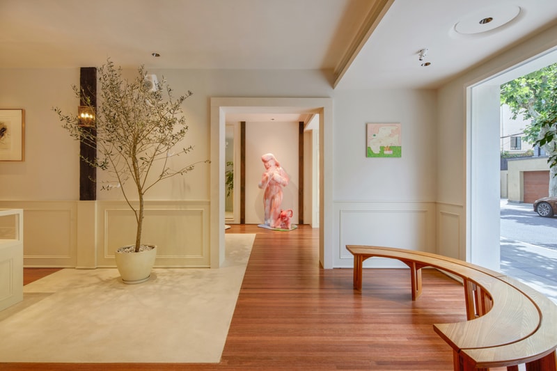 走进 GOODBAI 全新上海门店 | Hypebeast