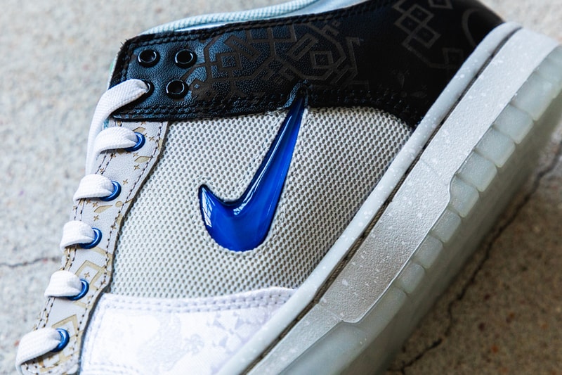 率先近赏 CLOT x Nike「WHAT THE? CLOT」DUNK 联名鞋款 | Hypebeast