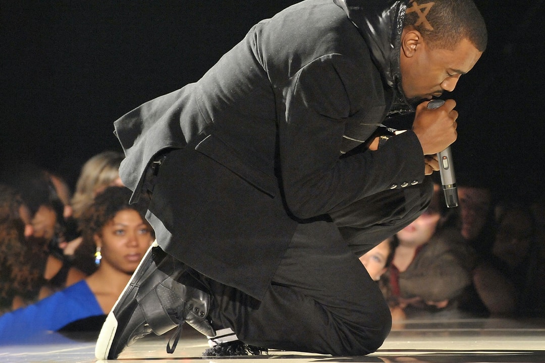 影响力大不如前？Kanye West 曾着用的 Nike Air Yeezy 拍卖价下跌 90% | Hypebeast