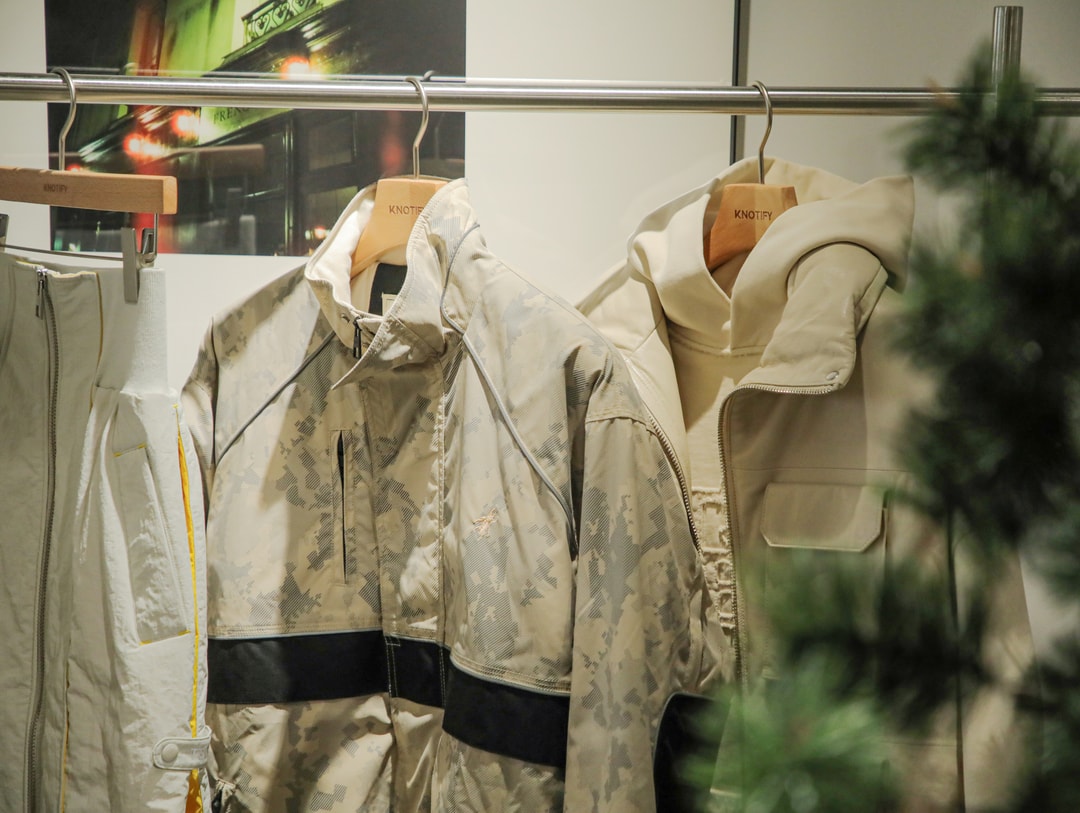 走进 KNOTIFY「Hazy Morning」限时空间 | Hypebeast