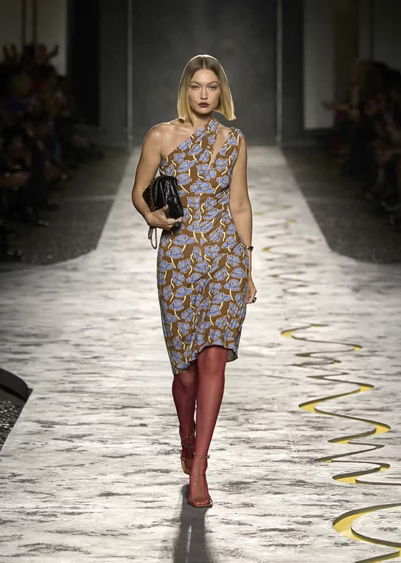 Versace 发布 2025 春夏系列大秀 | Hypebeast