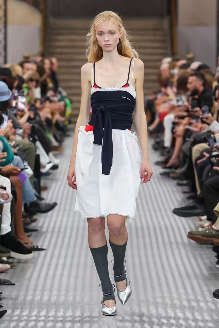 Miu Miu 2025 春夏系列大秀登场 | Hypebeast