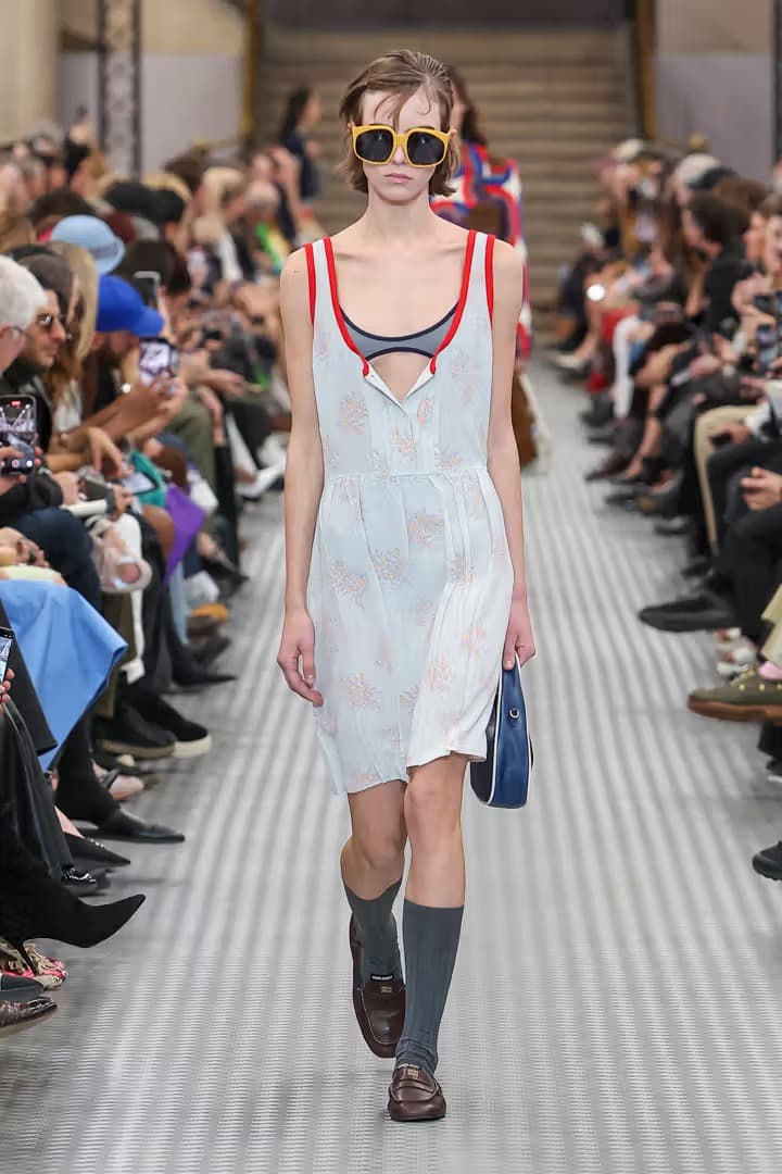 Miu Miu 2025 春夏系列大秀登场 | Hypebeast