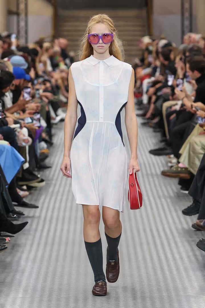 Miu Miu 2025 春夏系列大秀登场 | Hypebeast
