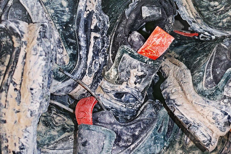 Salomon 携手 Greater Goods 推出 S/Lab Hydration Crew 夹克 | Hypebeast