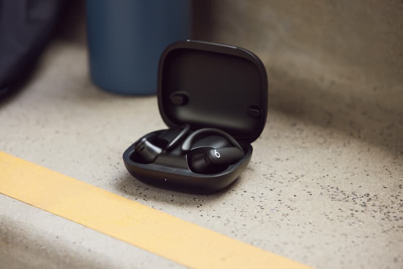 Beats 正式推出全新 Powerbeats Pro 2 耳机 | Hypebeast