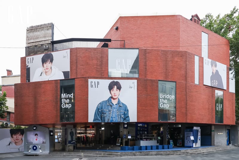 Central Cee 出任 BAPE x SYNA World 系列创意总监 | Hypebeast