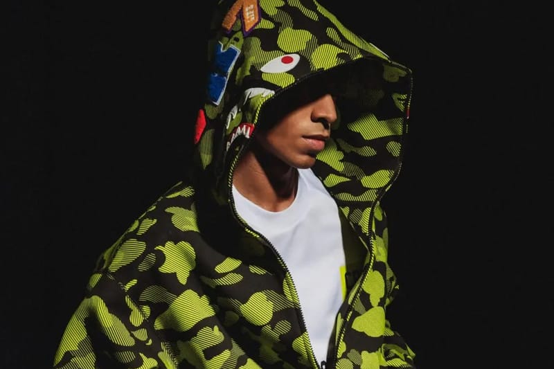 BAPE 重新推出原始版本「鲨鱼外套 Shark Hoodie」 | Hypebeast