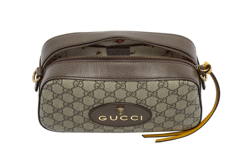 Gucci Supreme Camera Bag Black | semashow.com