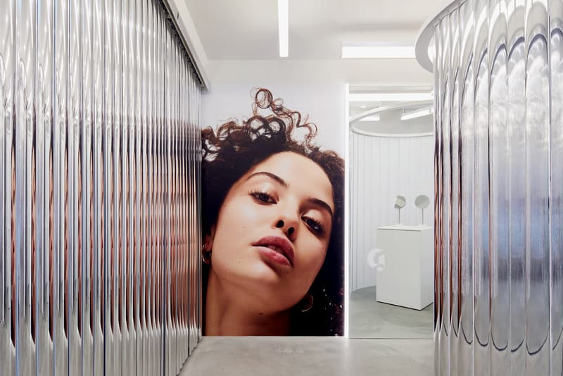 Take a Look Inside Glossier’s Newest Immersive Pop-Up Store in Boston ...