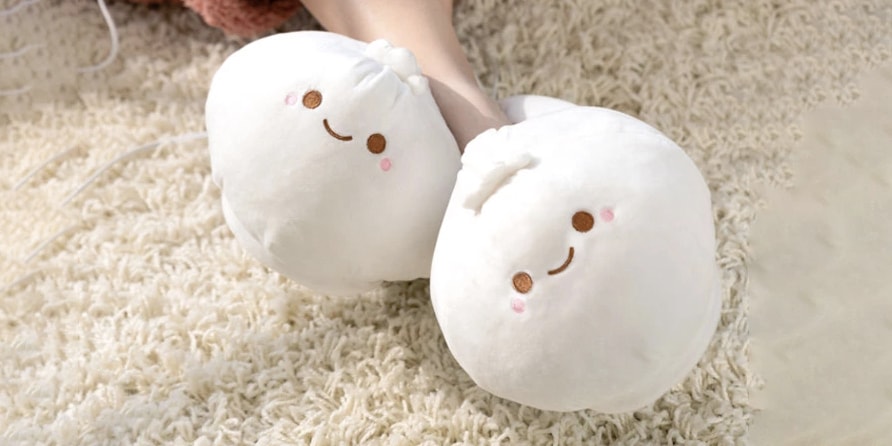SMOKO USB Heated Dumpling Slippers Cozy Shoes | Hypebae