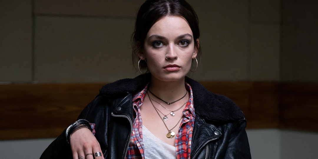 5 Things to Know About Emma Mackey Sex Education | Hypebae