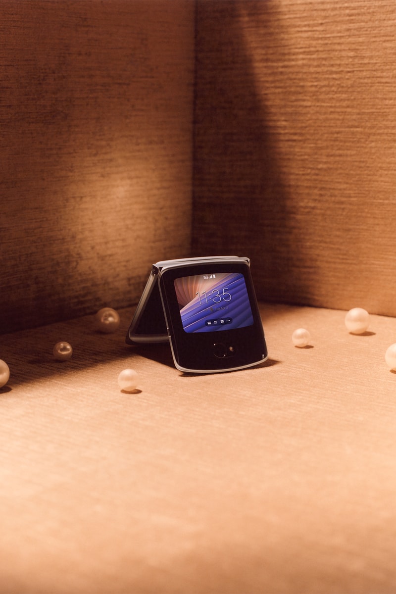 Motorola 5G RAZR Flip Phone New Colorways Launch | Hypebae