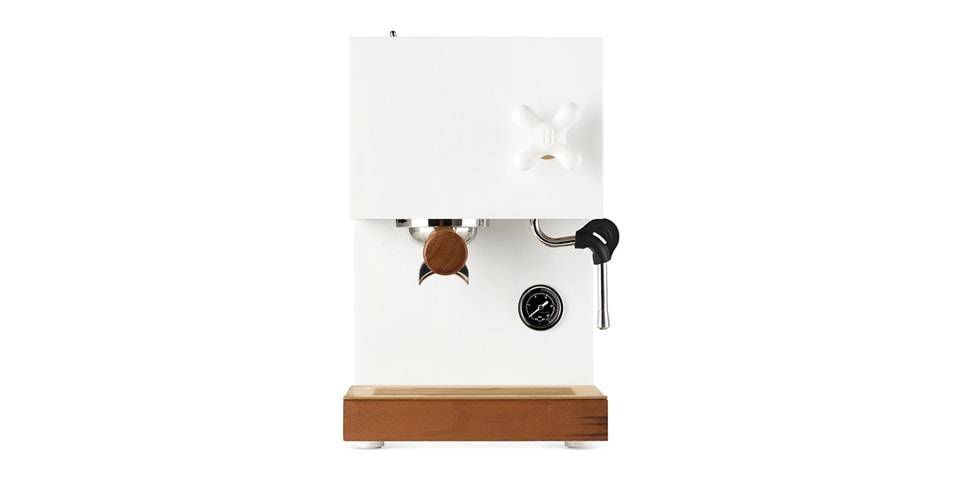 Shop AnZa's Sleek Espresso Coffee Maker in White | Hypebae