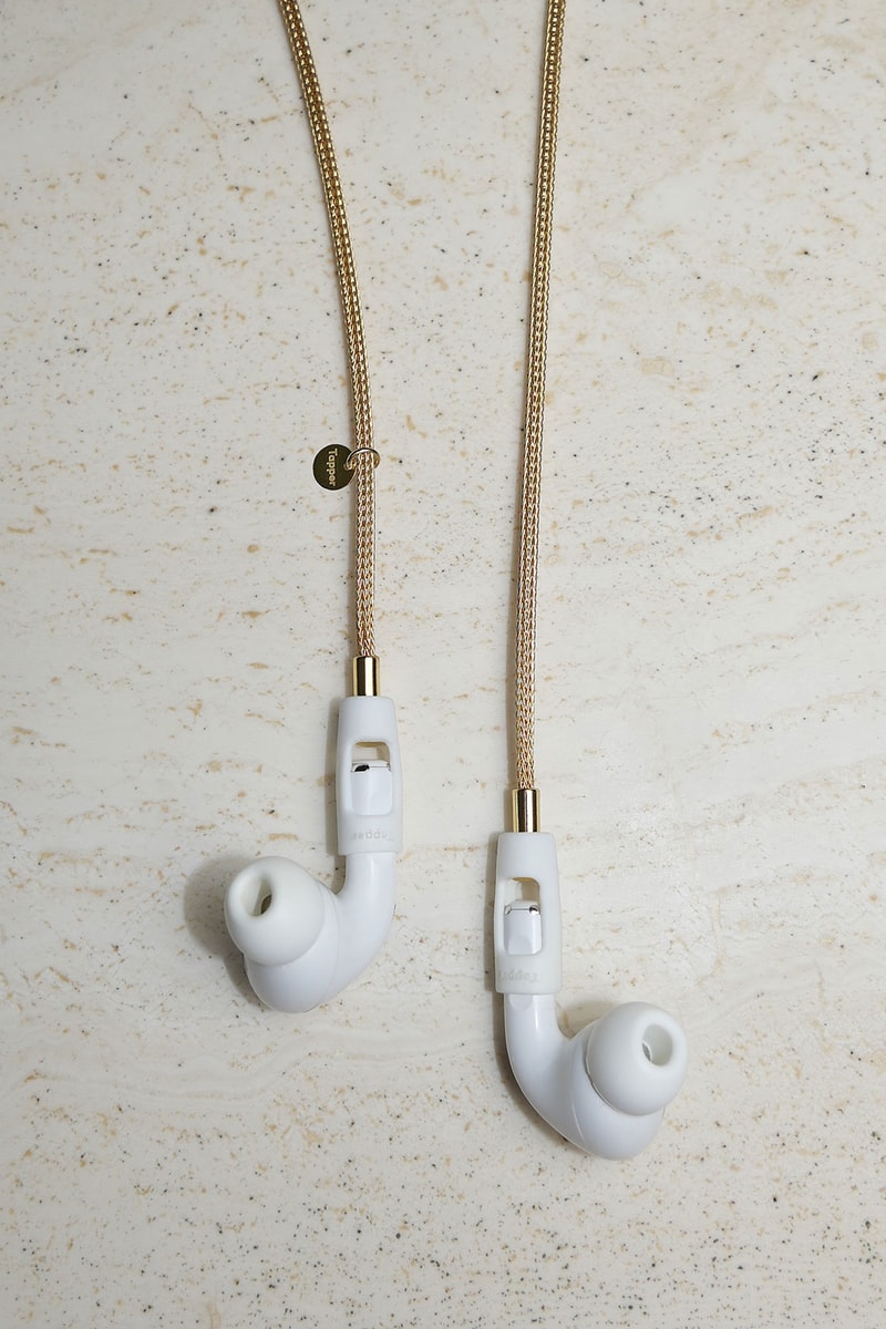 Tapper Solid 18K Gold AirPods Mesh Chain Release | Hypebae