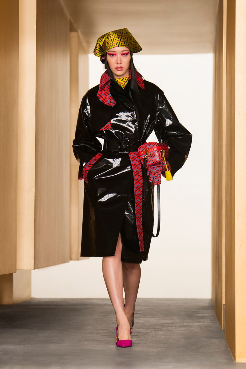 Versace FW21 Sees Gigi Hadid Return to Runway | Hypebae