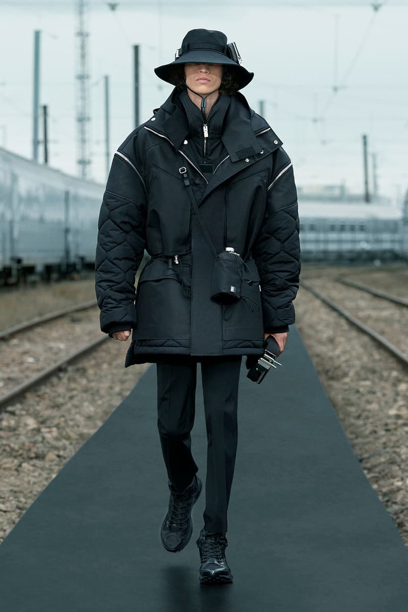 Givenchy Spring 2022 Resort by Matthew M. Williams | Hypebae