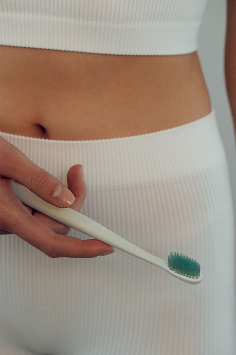 HAYAN Biodegradable Toothbrushes Made of Corn | Hypebae