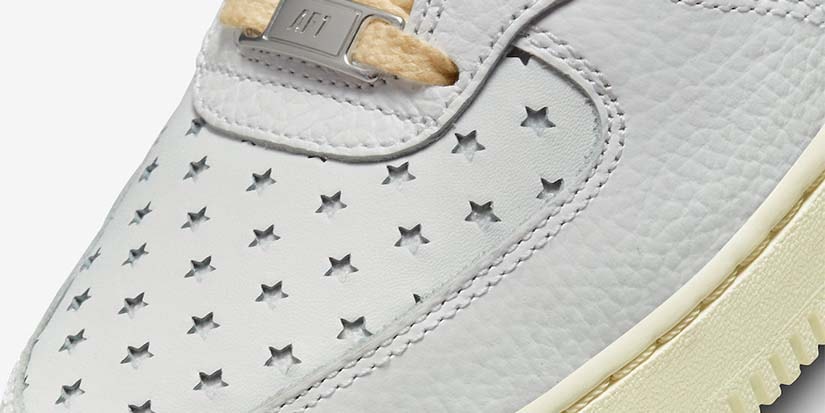 Nike Debuts Star-Covered Air Force 1 Mid | Hypebae