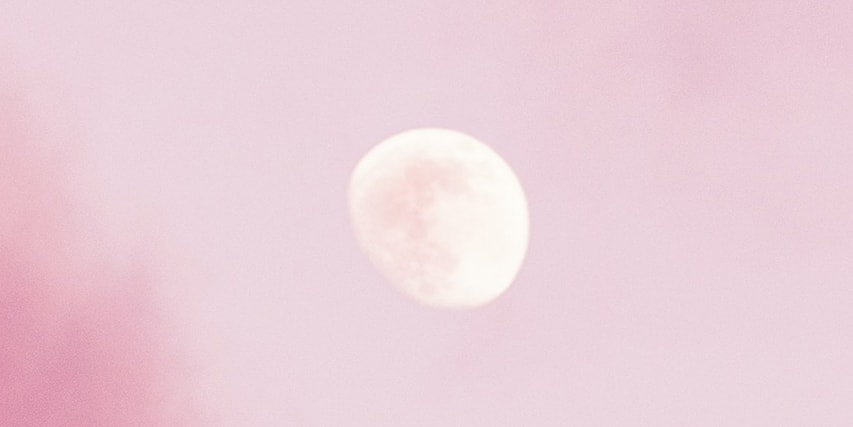 April Full Moon Tarot Reading For Zodiac Signs | Hypebae