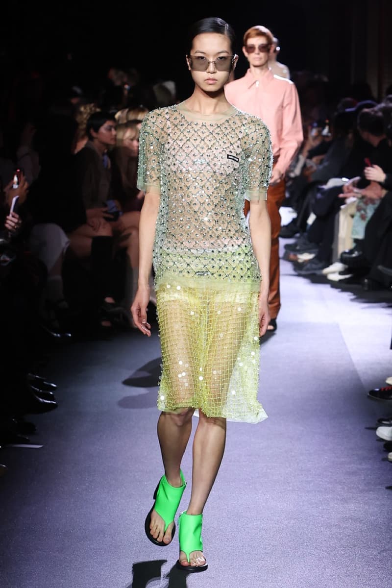 Bella Hadid and FKA Twigs Walk Miu Miu SS23 | Hypebae