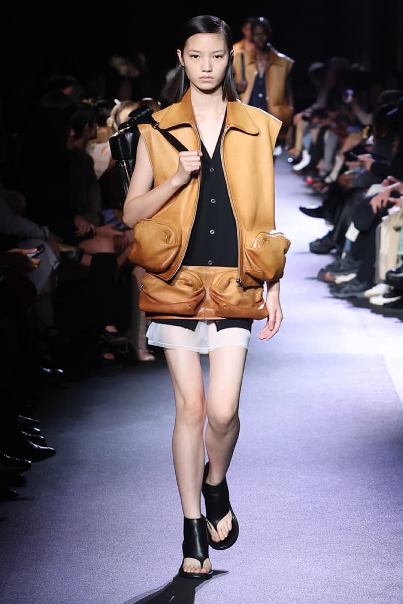 Bella Hadid and FKA Twigs Walk Miu Miu SS23 | Hypebae