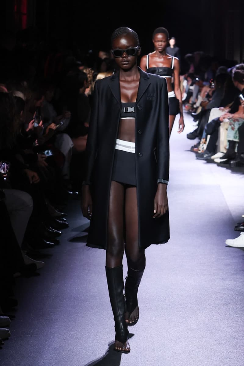 Bella Hadid and FKA Twigs Walk Miu Miu SS23 | Hypebae