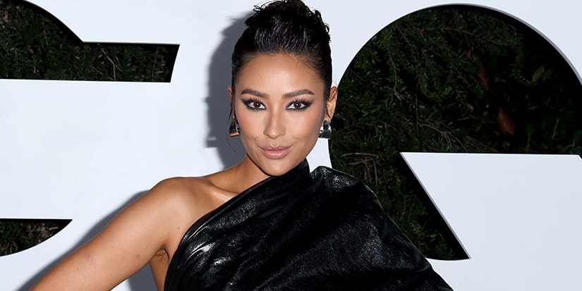 Shay Mitchell Reveals Chic "Naked Brows' Update | Hypebae