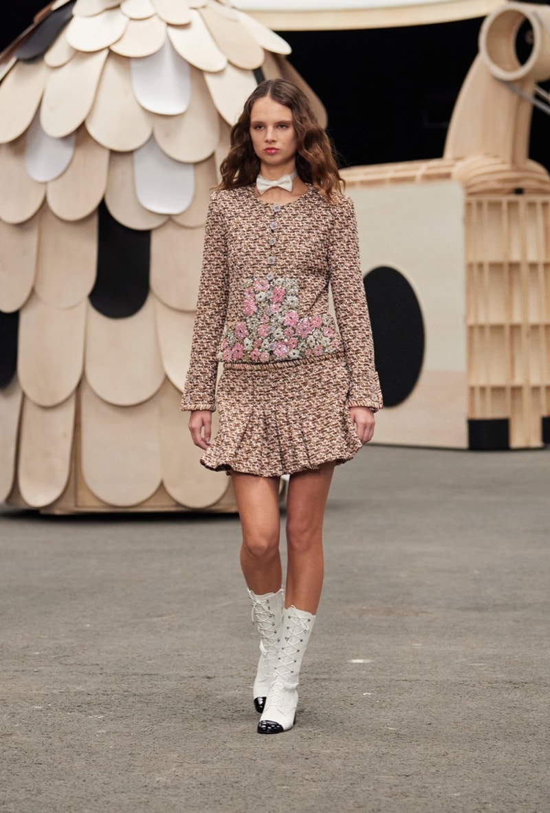 Chanel Presents SS23 Show at Paris Couture Week | Hypebae