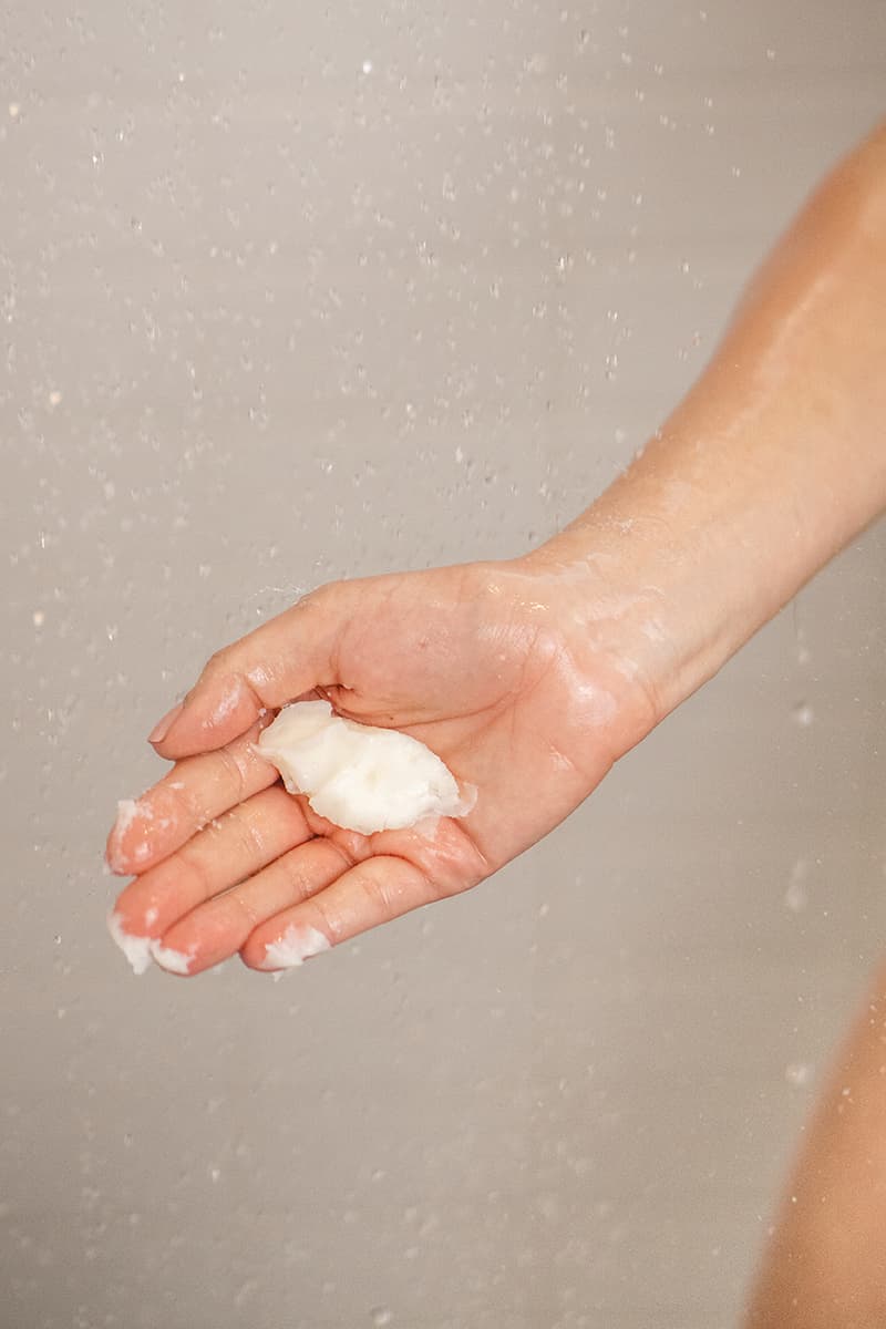 Quench Your Body's Thirst With Hanni's Splash Salve | Hypebae