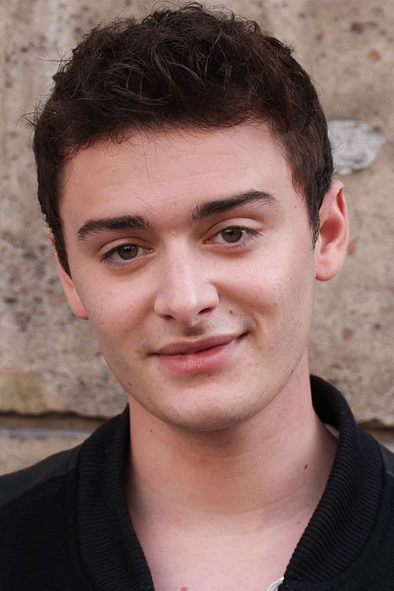 'Stranger Things' Noah Schnapp Comes Out as Gay | Hypebae